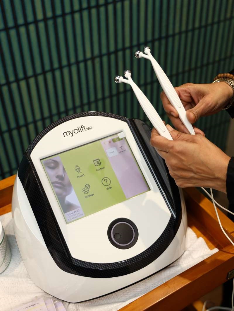 7e Wellness Brings FDA-Cleared MyoLift MD To Looks Salon With An ...